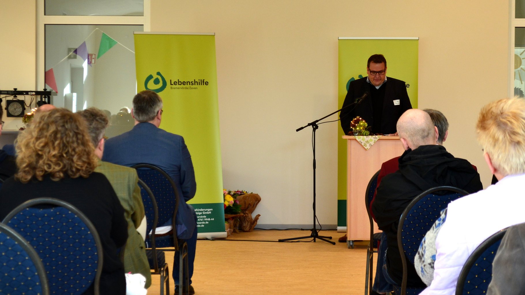 „Alle“ besuchen das Haus für alle
